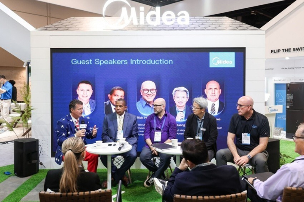 Midea на AHR Expo 2025: инновационные решения для климатического рынка